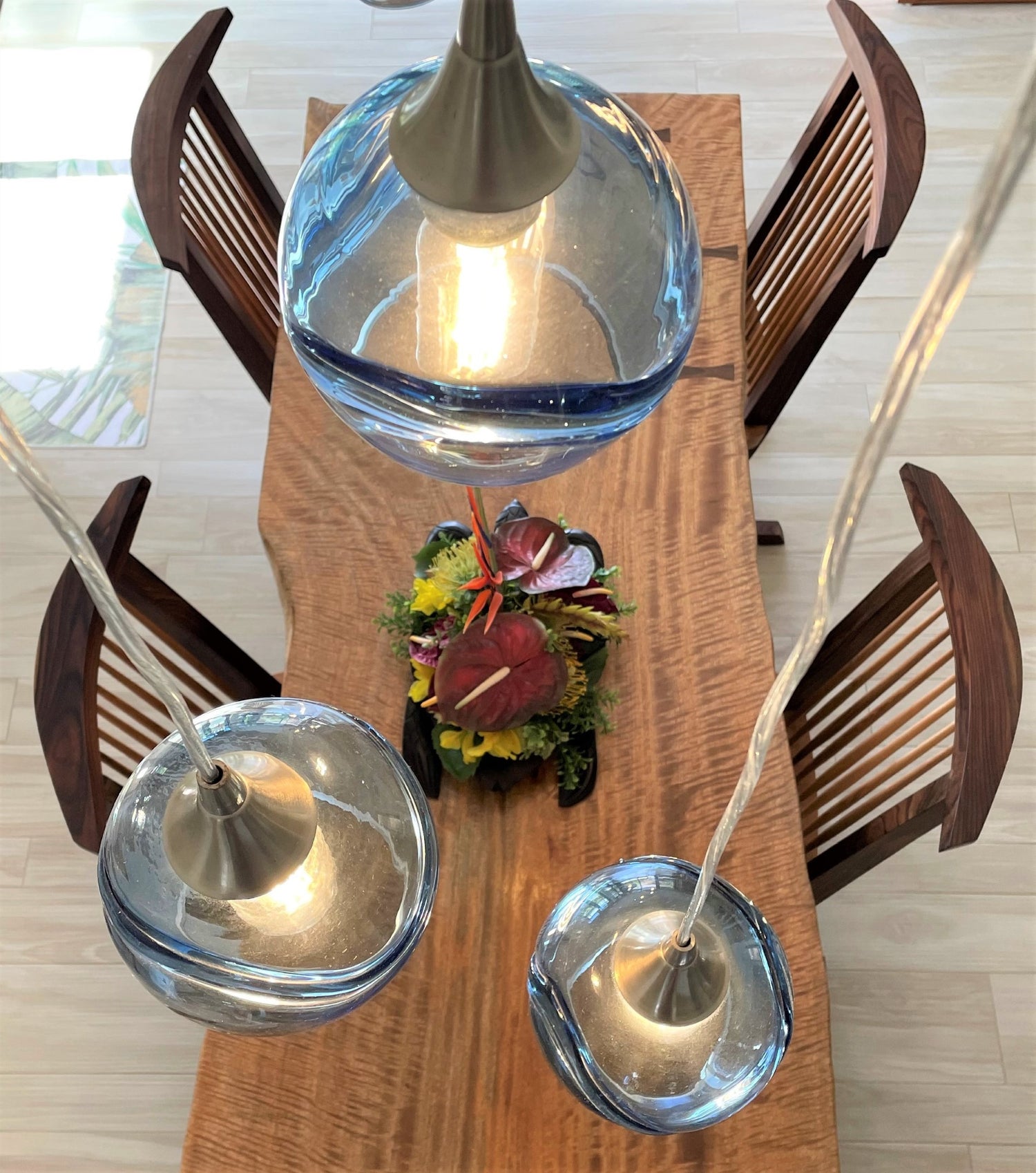 4 Lighting Tricks That Will Make Small Rooms Feel Huge – Bicycle Glass Co